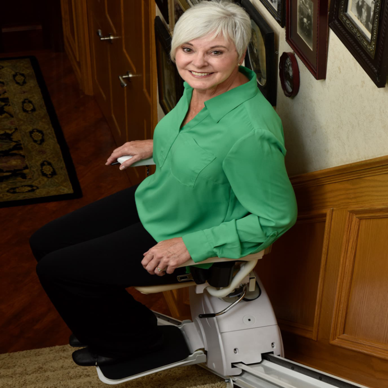 Savaria K2 Straight Stairlift | Lift with Staircase in Toronto