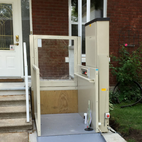 Savaria Multilift Vertical Platform Lift - Outdoor Accessibility in Toronto